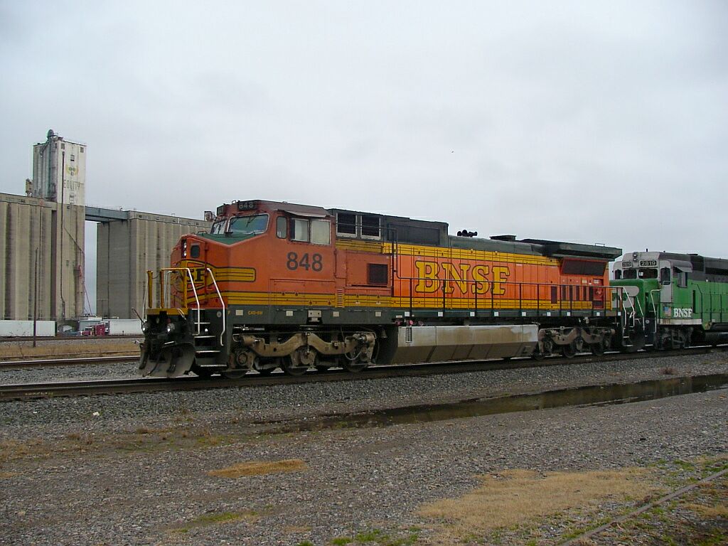 BNSF 848